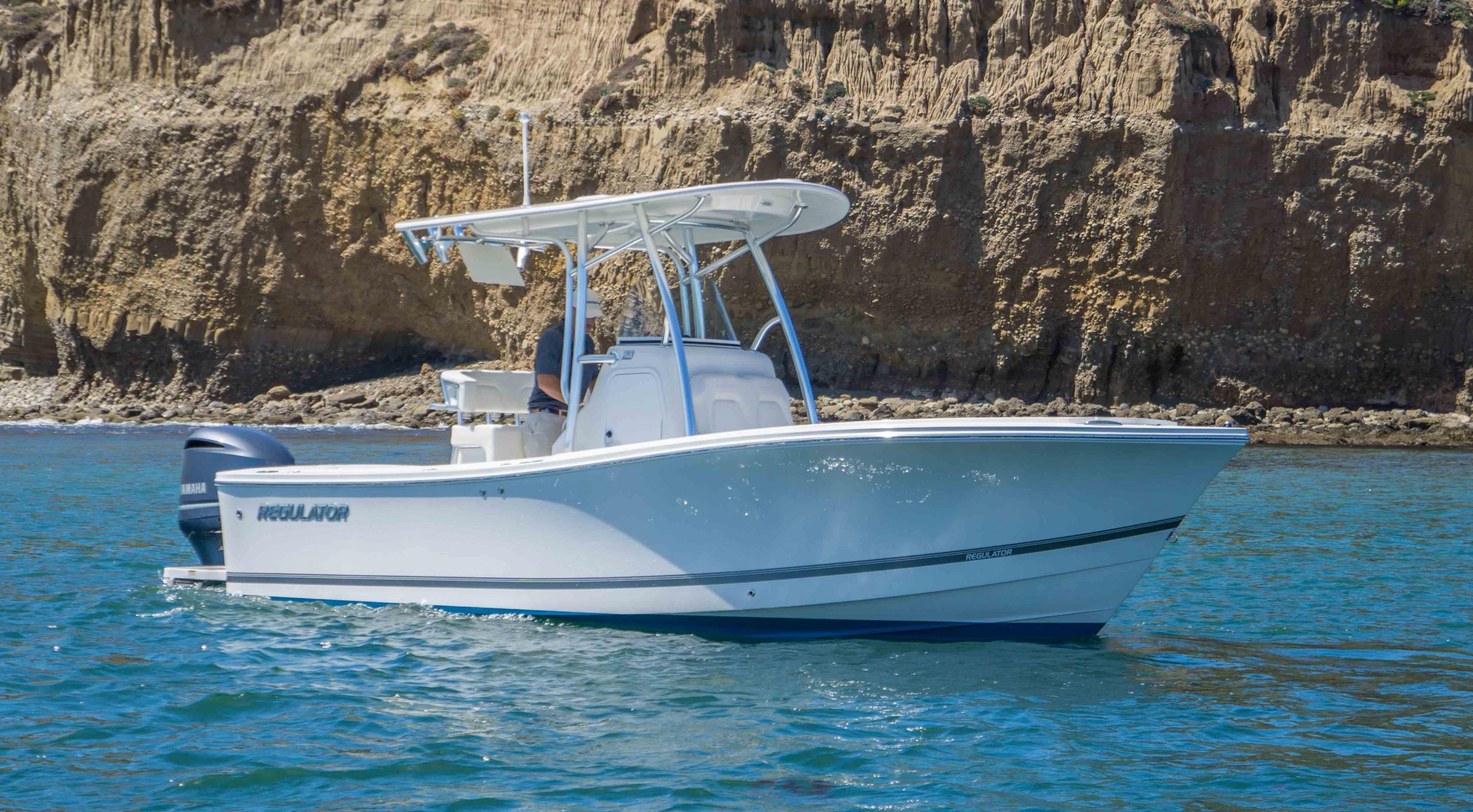 23 ft 2019 Regulator 23 - Kusler Yachts