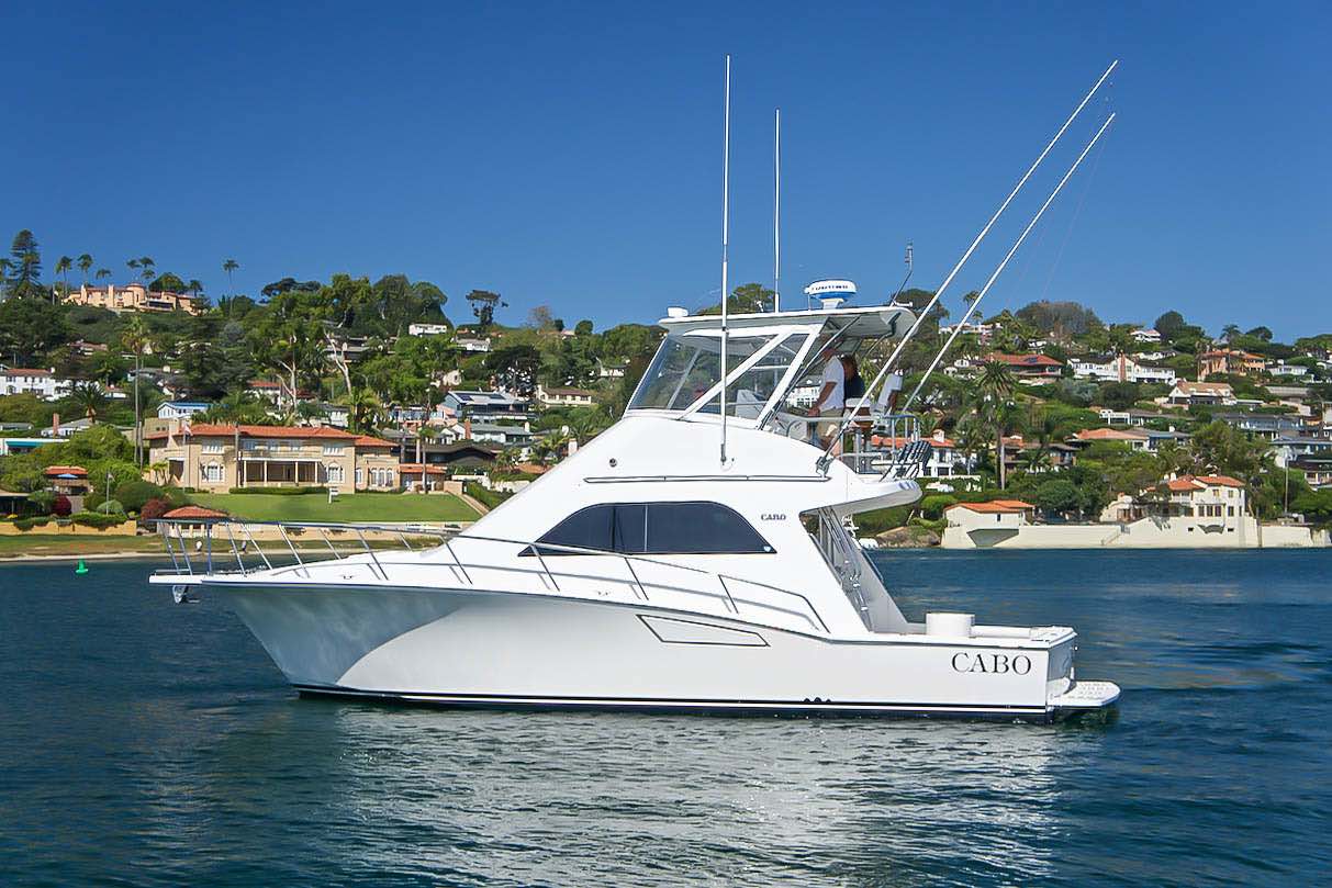 Cabo 38 Flybridge Buyer Information - Kusler Yachts - Sport Fishing ...