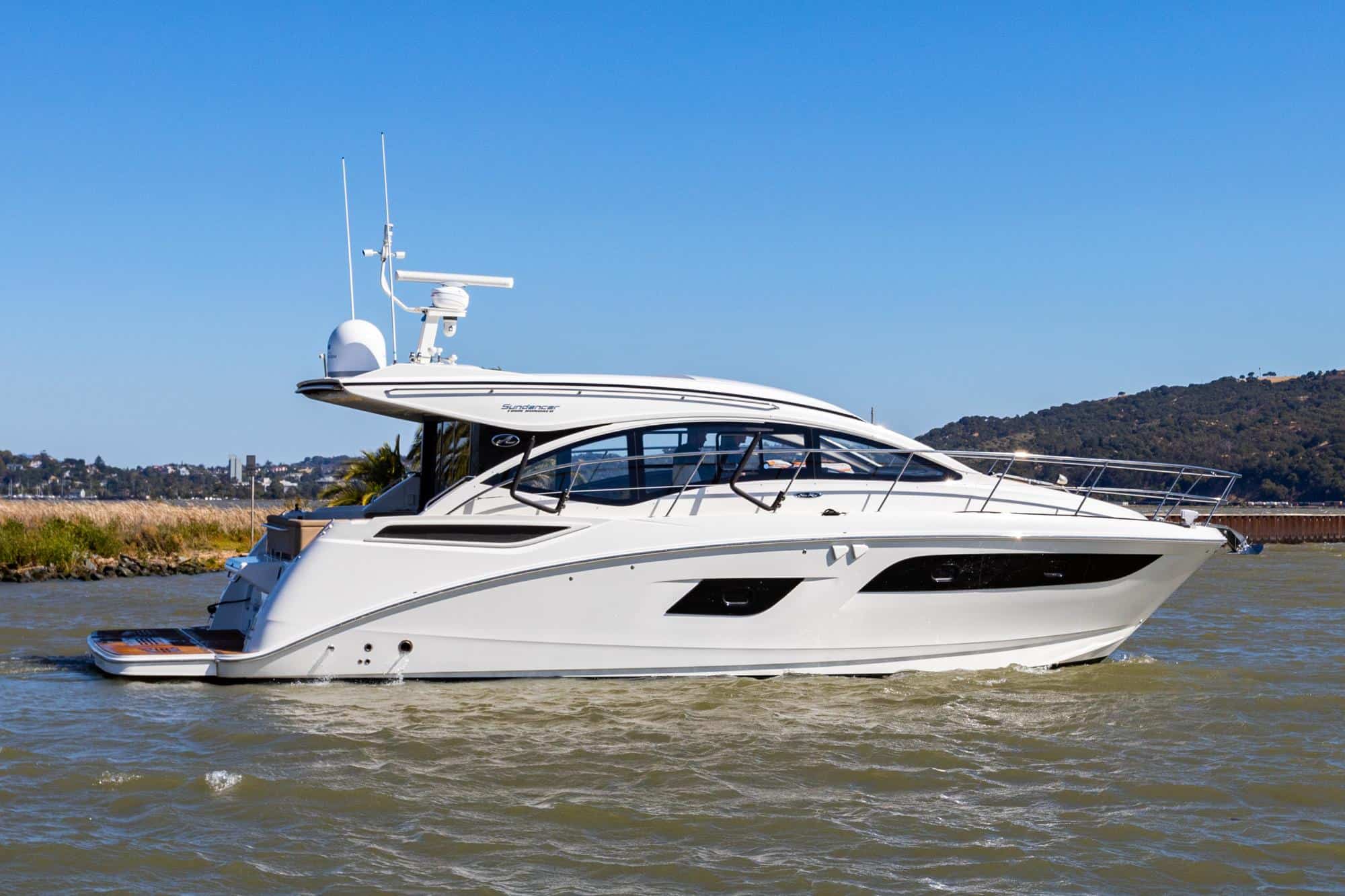 40 ft 2017 Sea Ray Sundancer 400 Boats for sale | Kusler Yachts - Sport ...